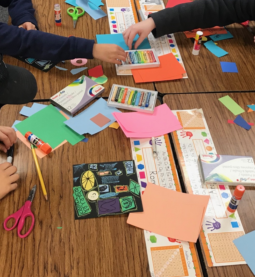 Art Docent Table – Arrowhead Elementary PTA